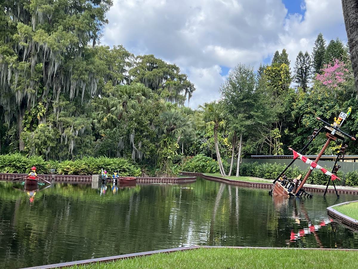 Photos: Pirate River Quest Gets Assembled at LEGOLAND Florida Brick by ...