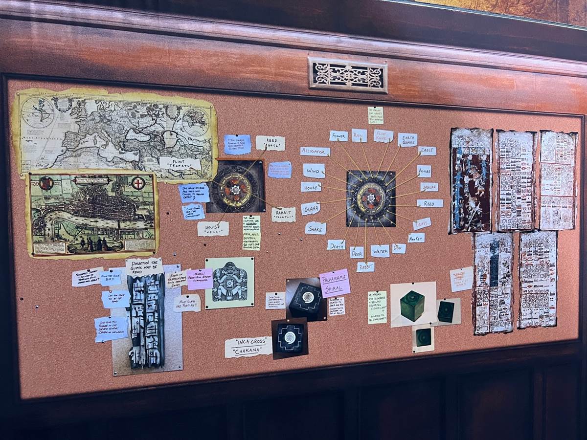 Video/Photos: Preview the "Journey Into Storytelling" Booth from Disney ...