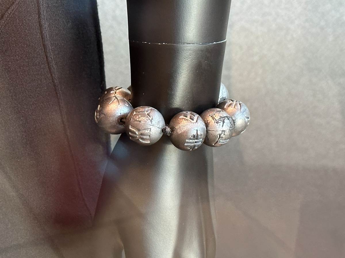 Photos: "Black Panther: Wakanda Foerver" Costumes On Display at AMC ...