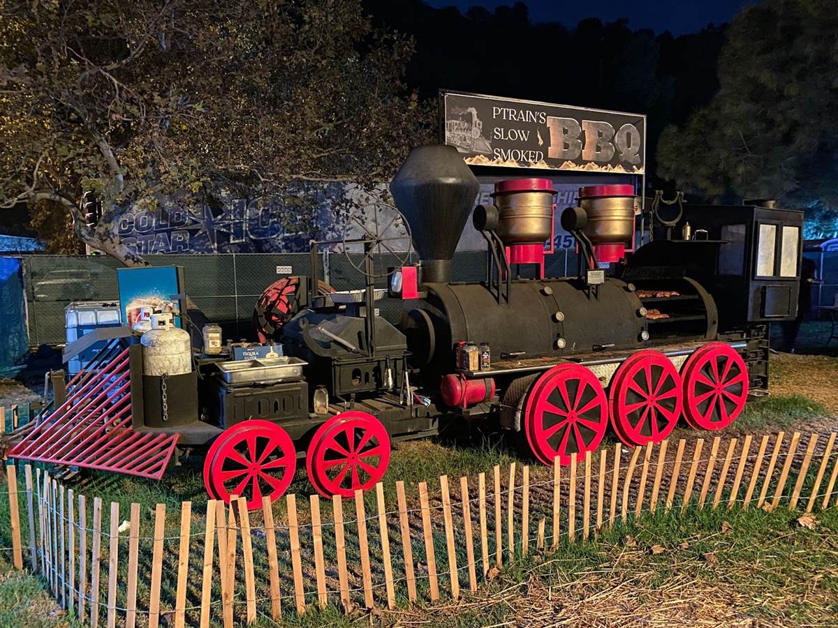Event Recap: Los Angeles Haunted Hayride 2022 Combines Scary Mazes with ...