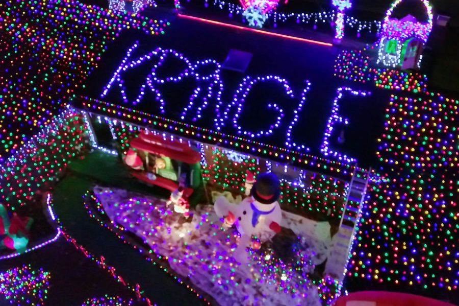 10 Seasons Of Lights, Decor, Fun, and Holiday Memories With "The Great ...