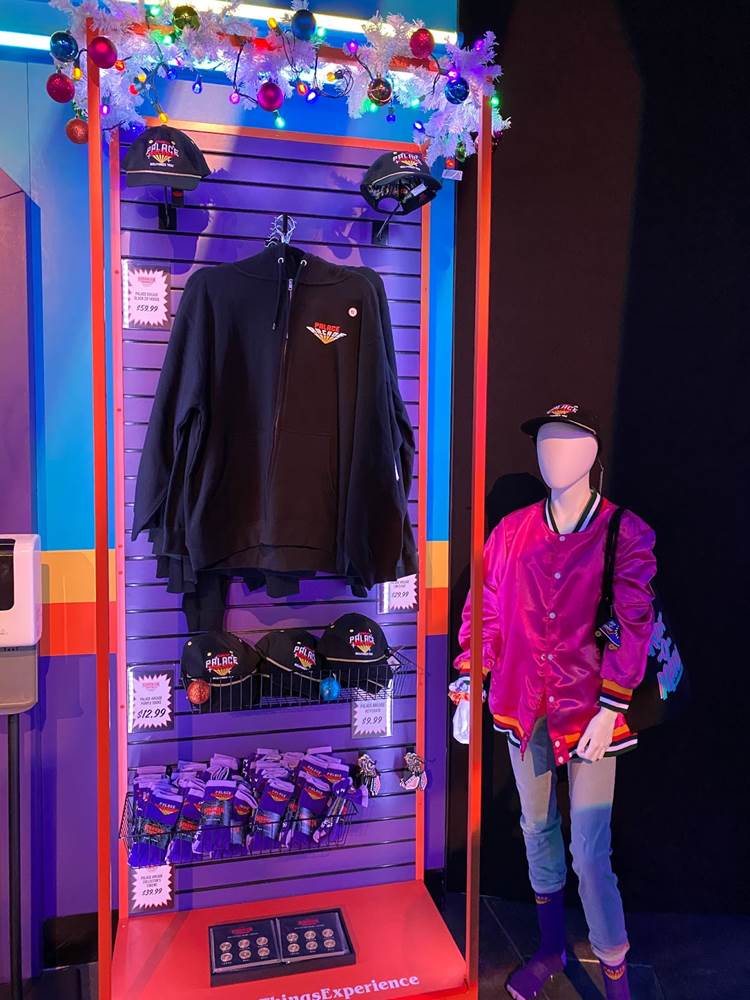 Immersive Review - "Stranger Things: The Experience" Invites Attendees ...