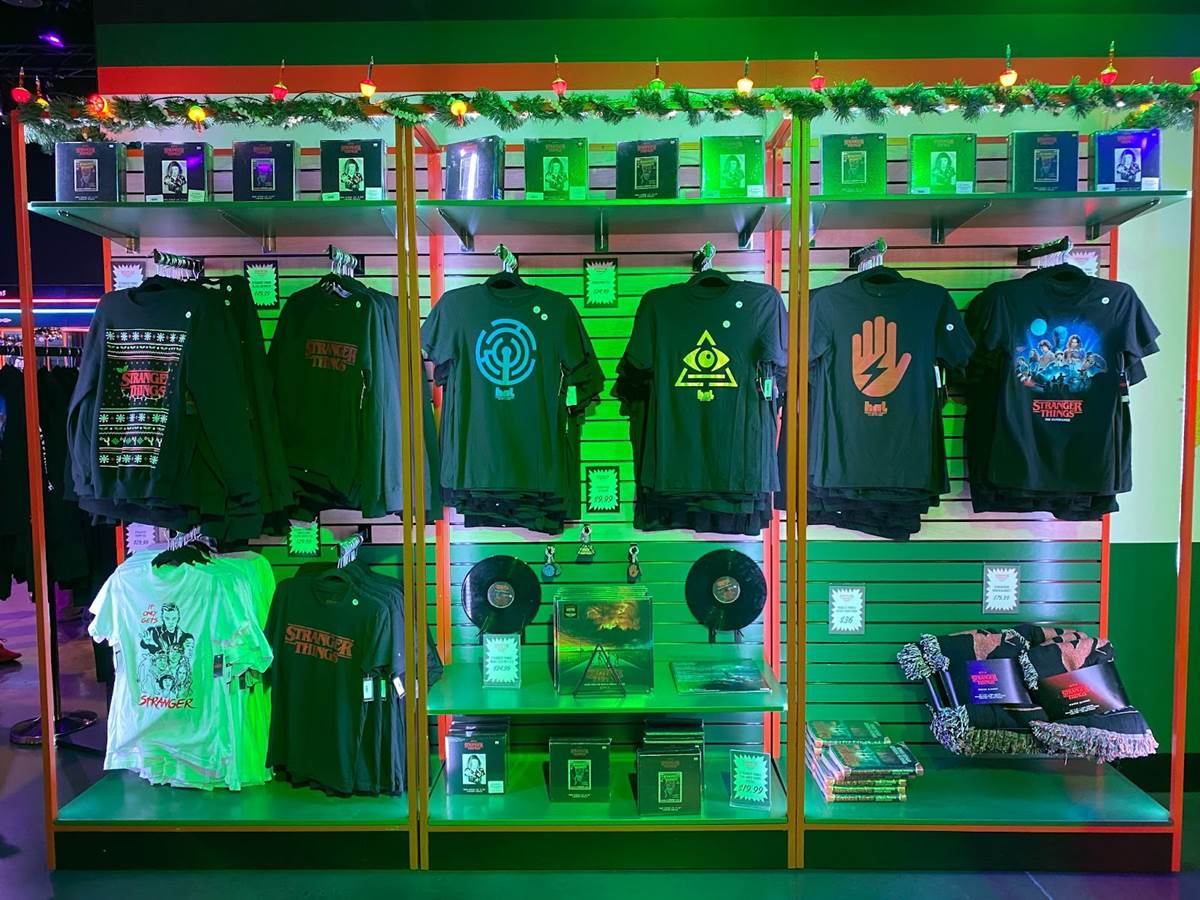 Immersive Review - "Stranger Things: The Experience" Invites Attendees ...