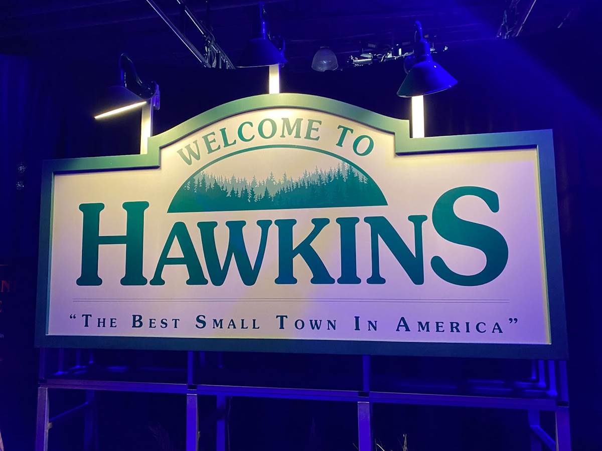 Immersive Review - "Stranger Things: The Experience" Invites Attendees ...