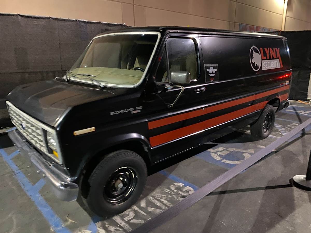 Immersive Review - "Stranger Things: The Experience" Invites Attendees ...