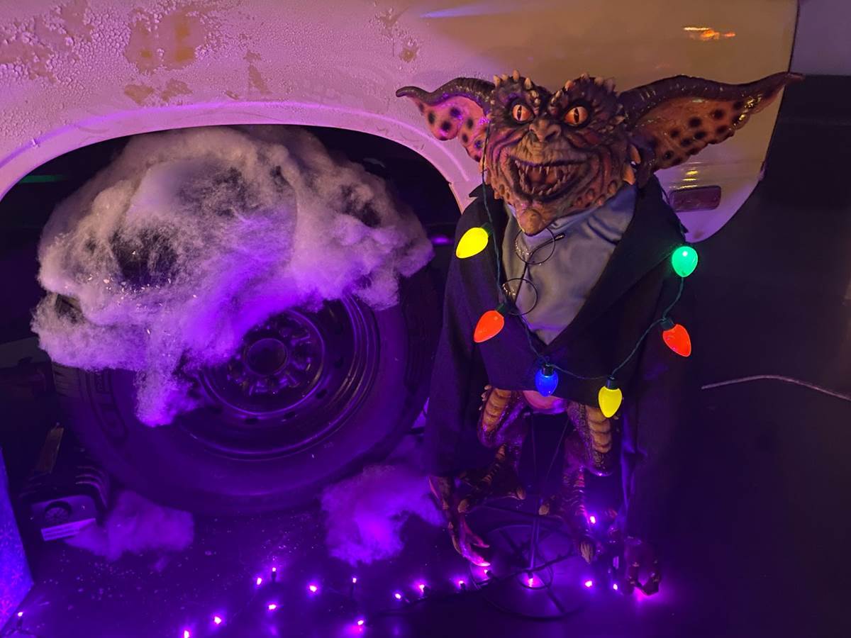 Photos: Season's Screamings Halloween / Christmas Mash-Up Convention ...