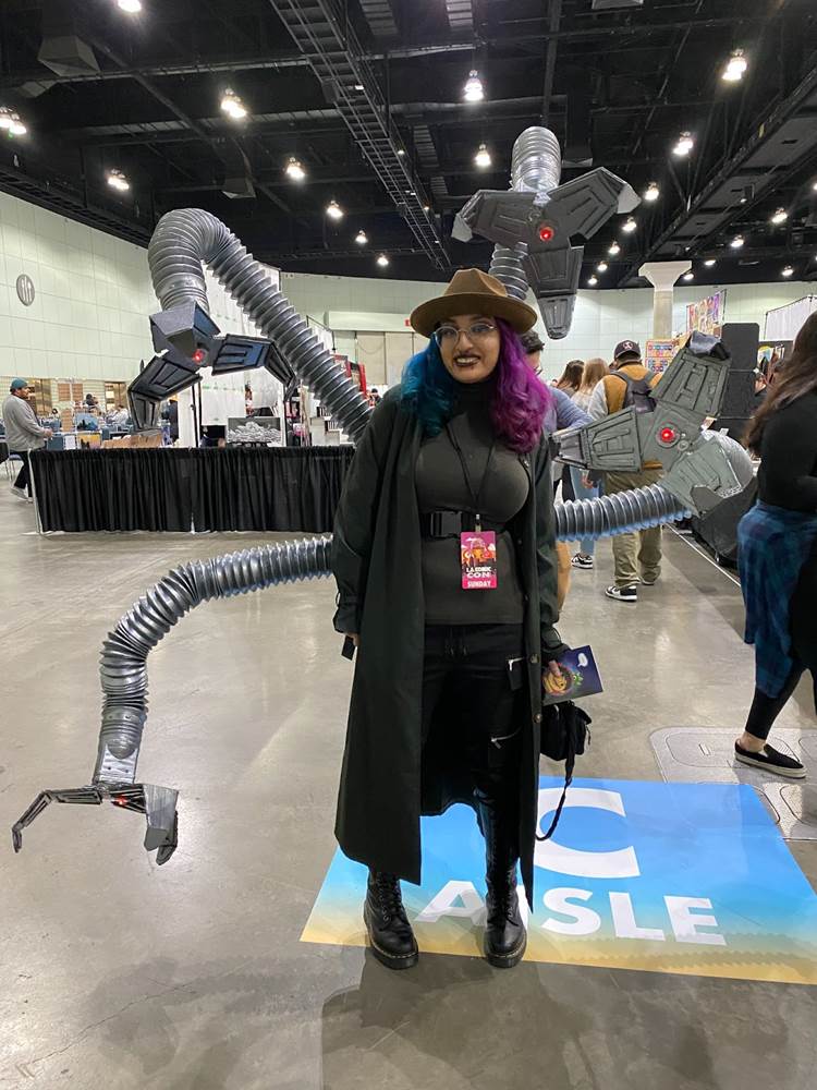 Photos / Video: L.A. Comic Con 2022 Brings "X-Men" Panel, Cosplay, Merchandise, and More to Los ...