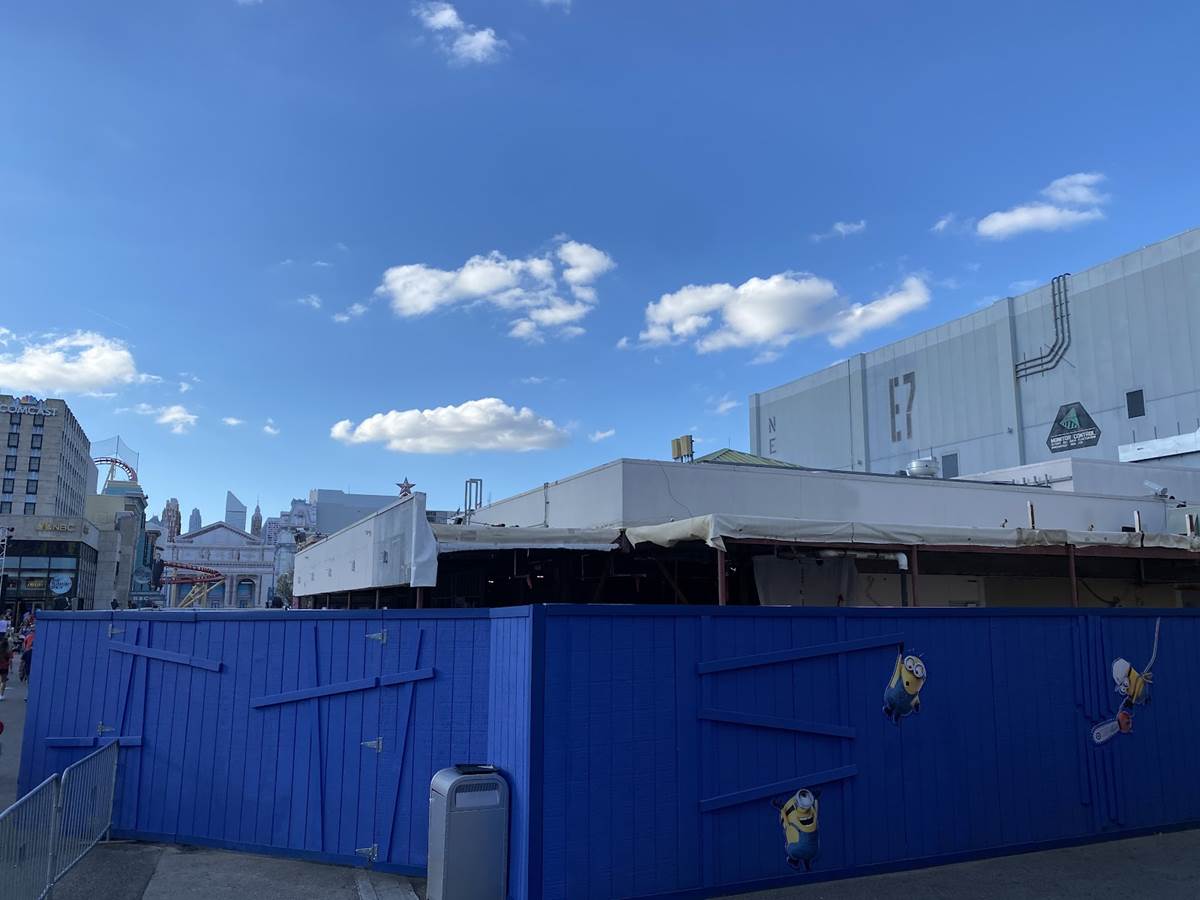 Photos: "Villain-Con Minion Blast" Attraction Posters Appear at ...