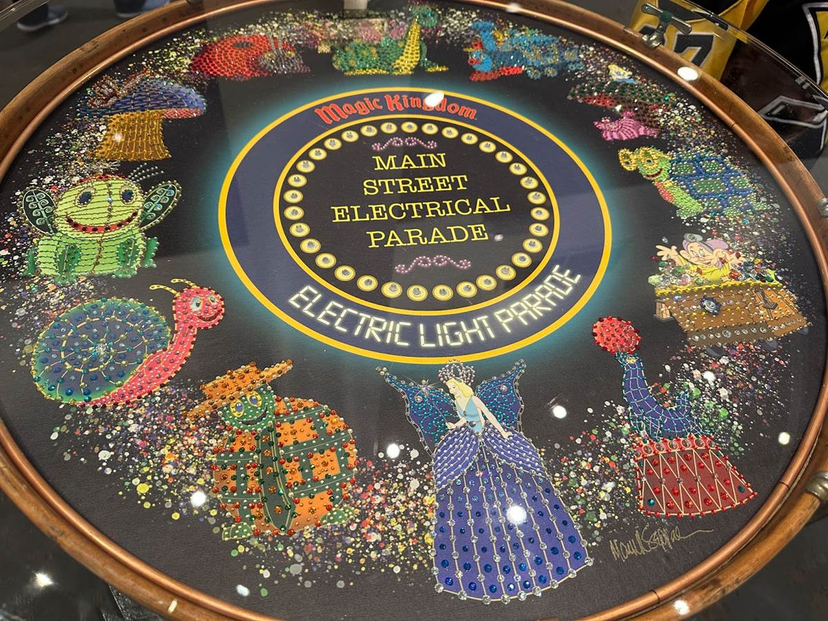 Photos: New Main Street Electrical Parade Art Available at Art of ...