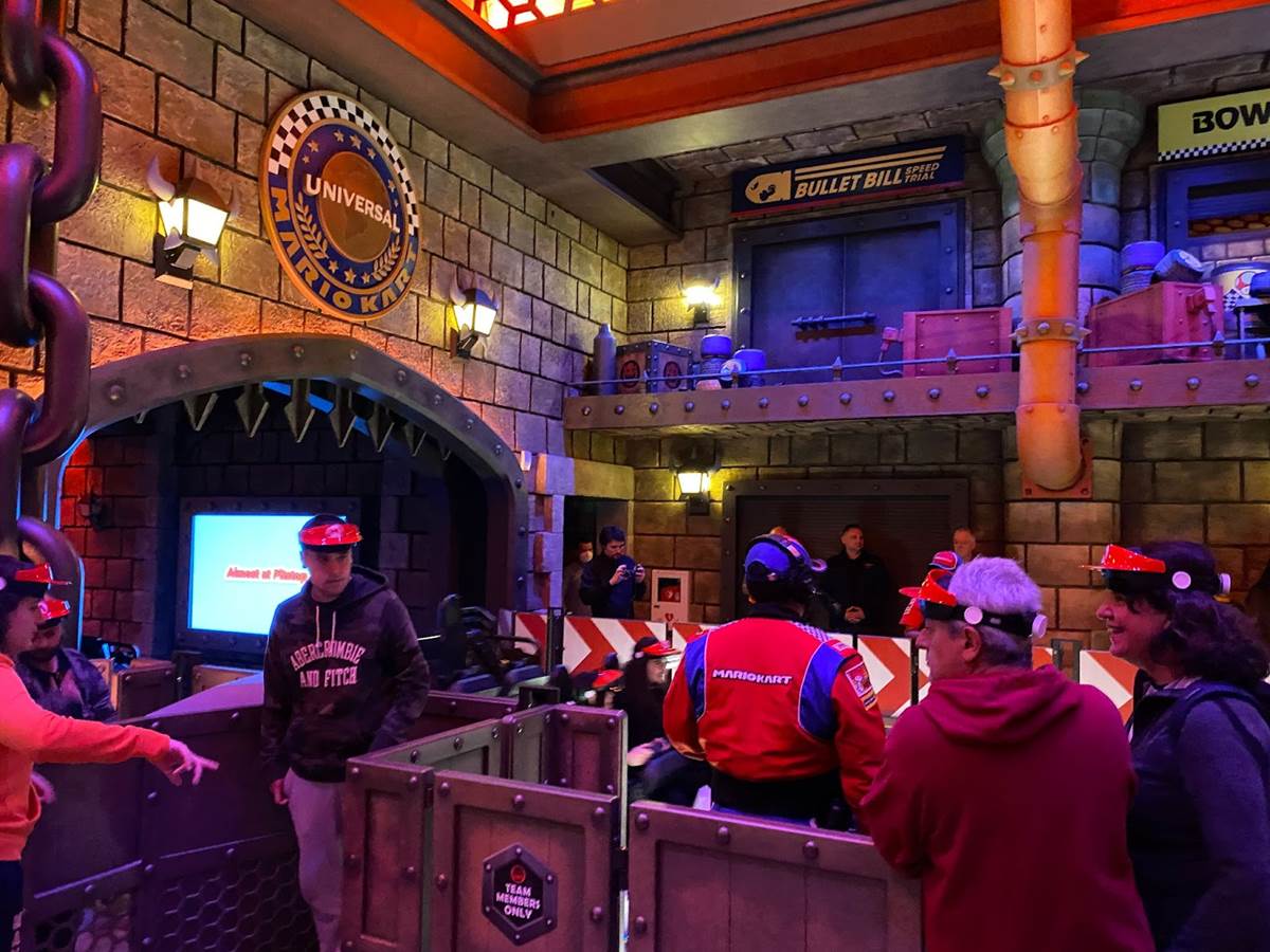 Photos / Video: A Day at Super Nintendo World During Technical ...