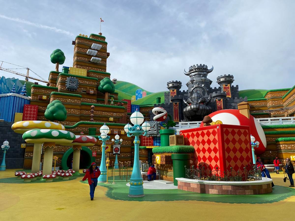 Photos / Video: A Day at Super Nintendo World During Technical ...
