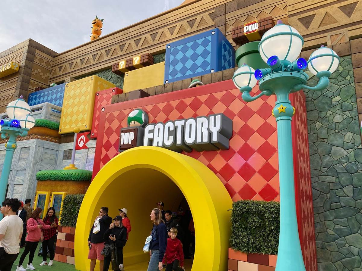 Photos: Visit the 1Up Factory Gift Shop at Universal Studios Hollywood ...