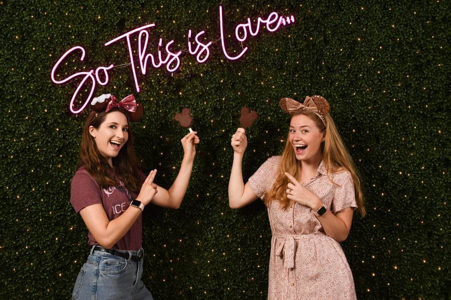 Disney PhotoPass Studio at Disney Springs Adds Year-Round Rotating ...