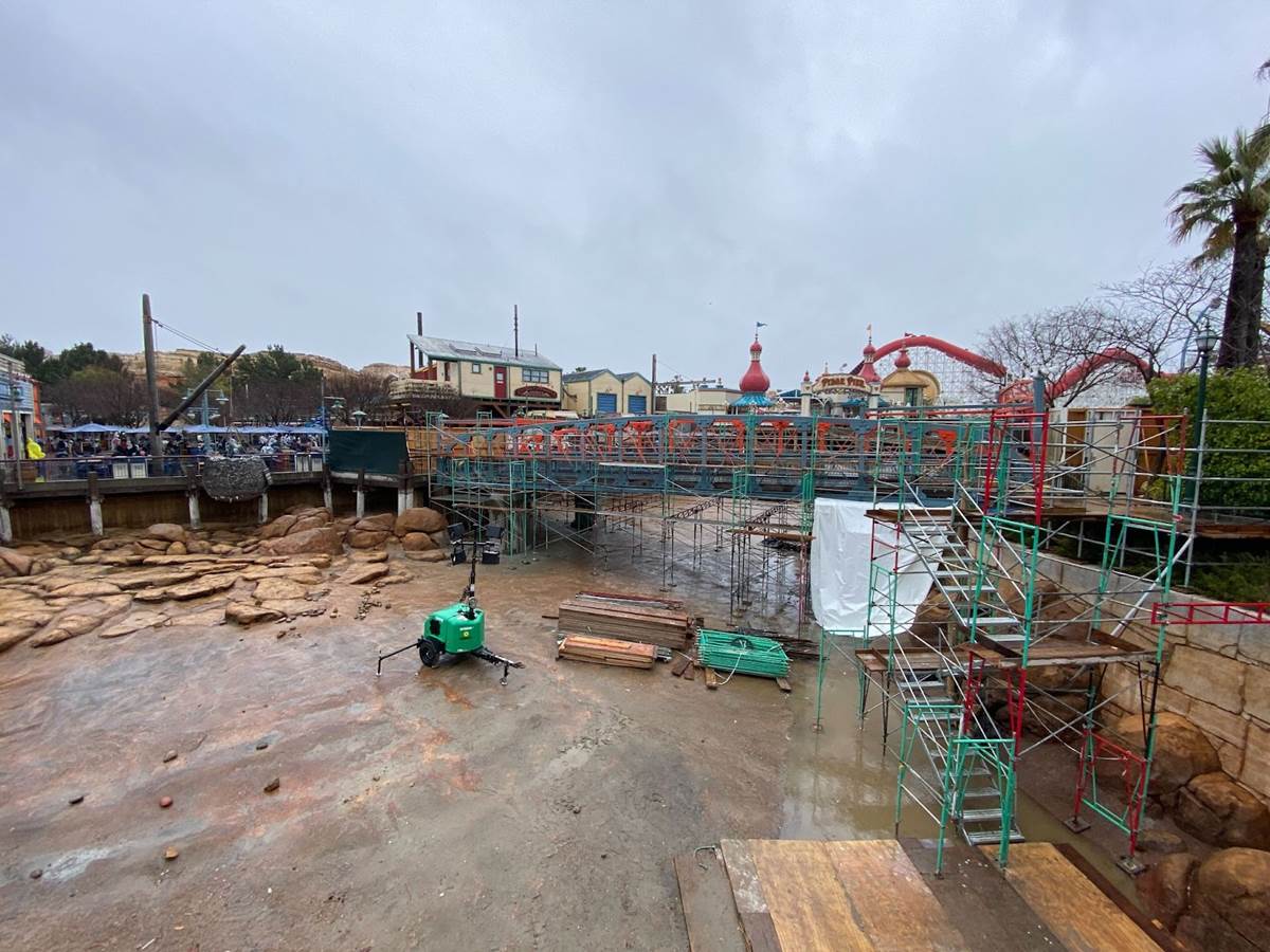 Photos: Construction Continues on San Fransokyo Square at Disney ...
