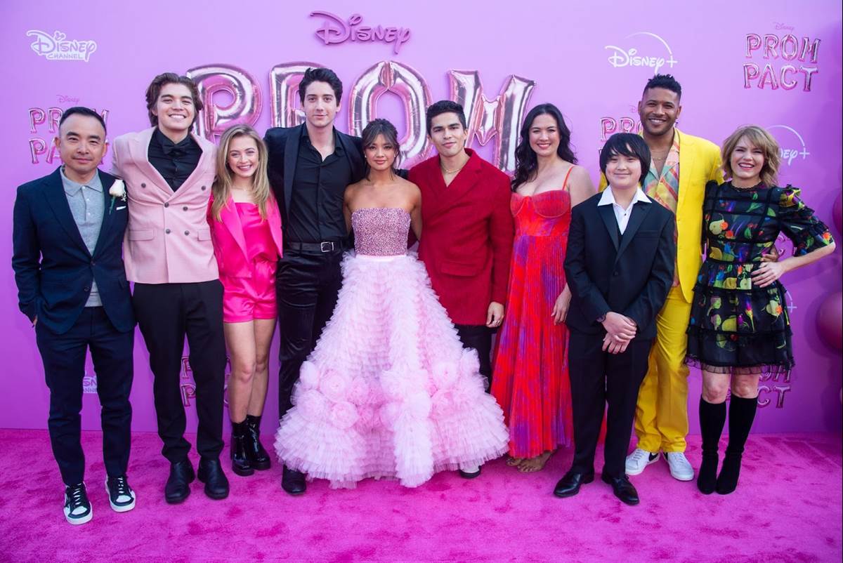 Interview with the Stars of "Prom Pact" and Season 2 of "Doogie ...