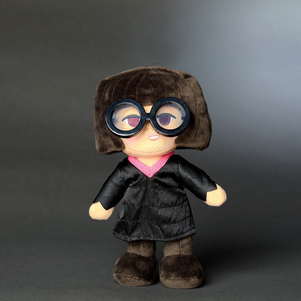 "Pull Yourself Together!" Edna Mode nuiMO and Style Collection Has Arrived