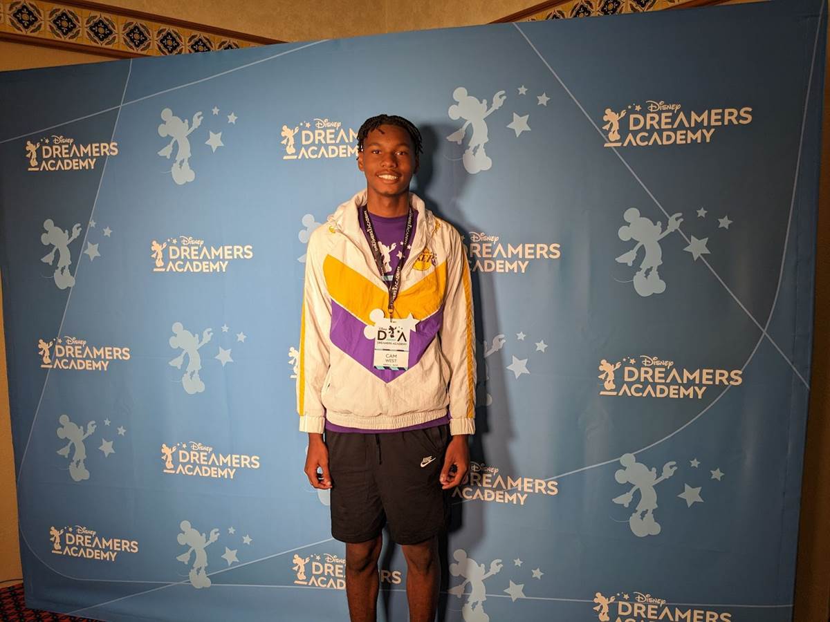 Videos: Getting To Know The Students of Disney Dreamers Academy 2023 ...