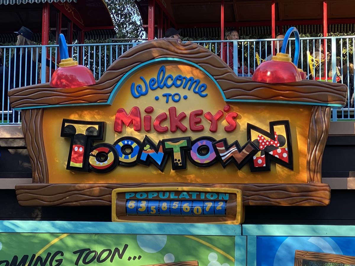 Wishing For More: Why I Find The New Mickey's Toontown So Disappointing ...