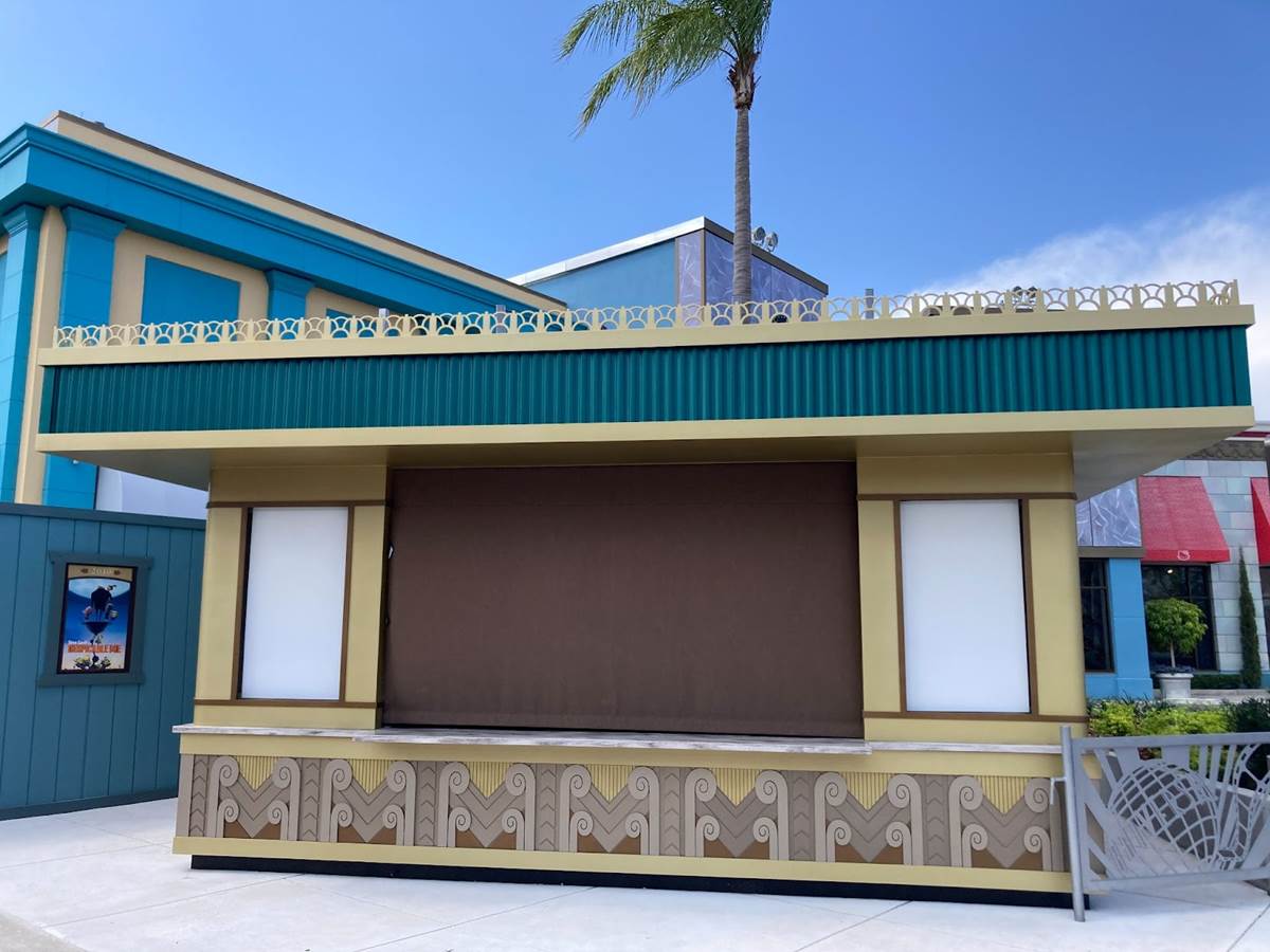 Photos: Another New Food and Beverage Booth Pops Up at Universal ...