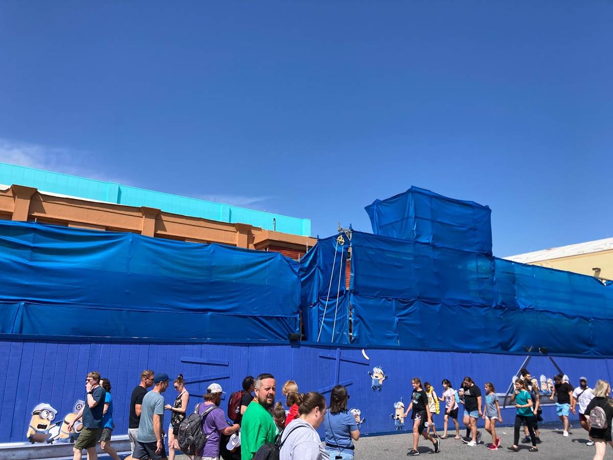 Photos: Another New Food and Beverage Booth Pops Up at Universal ...