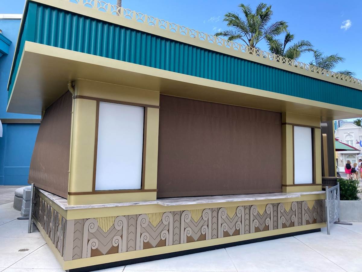 Photos: Another New Food and Beverage Booth Pops Up at Universal ...