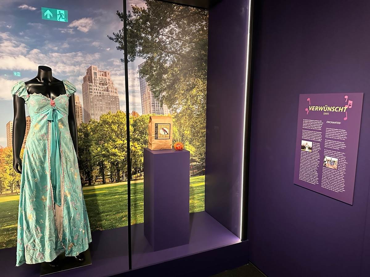 Photos – Disney100: The Exhibition Debuts in Munich, Germany - LaughingPlace.com