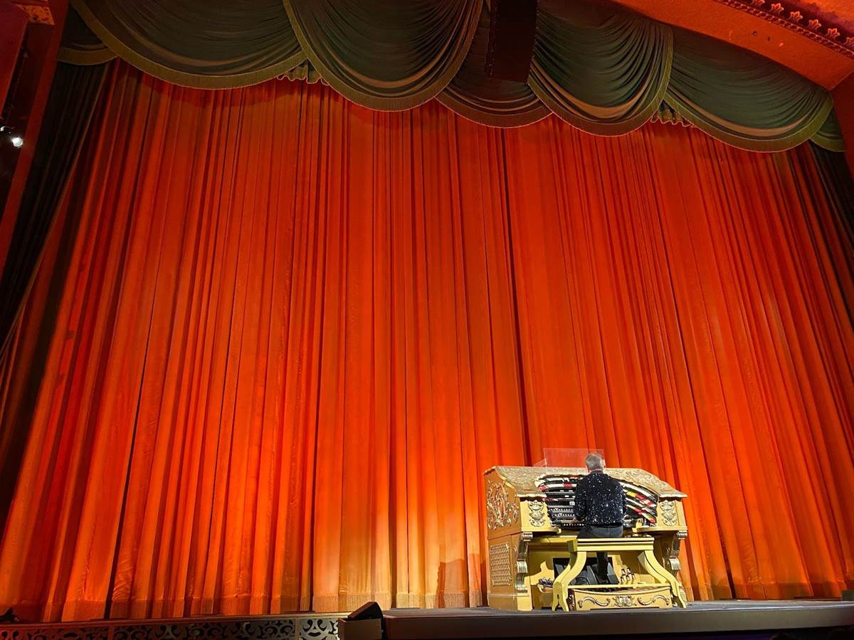 Photos: El Capitan Theatre Celebrates the 40th Anniversary of "Return ...