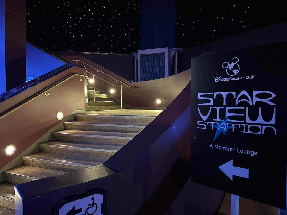 Photos / Video: Star View Station Disney Vacation Club Member Lounge ...