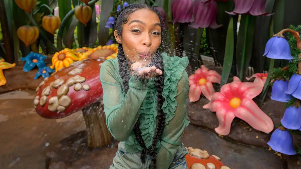 Tinker Bell Actress Yara Shahidi Visits Pixie Hollow at Disneyland - LaughingPlace.com