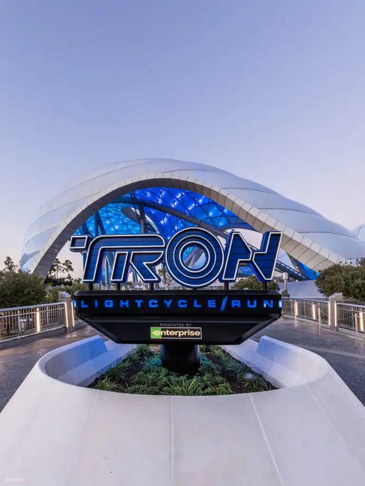 TRON Lightcycle Run Wallpapers to Celebrate Walt Disney World's Newest ...