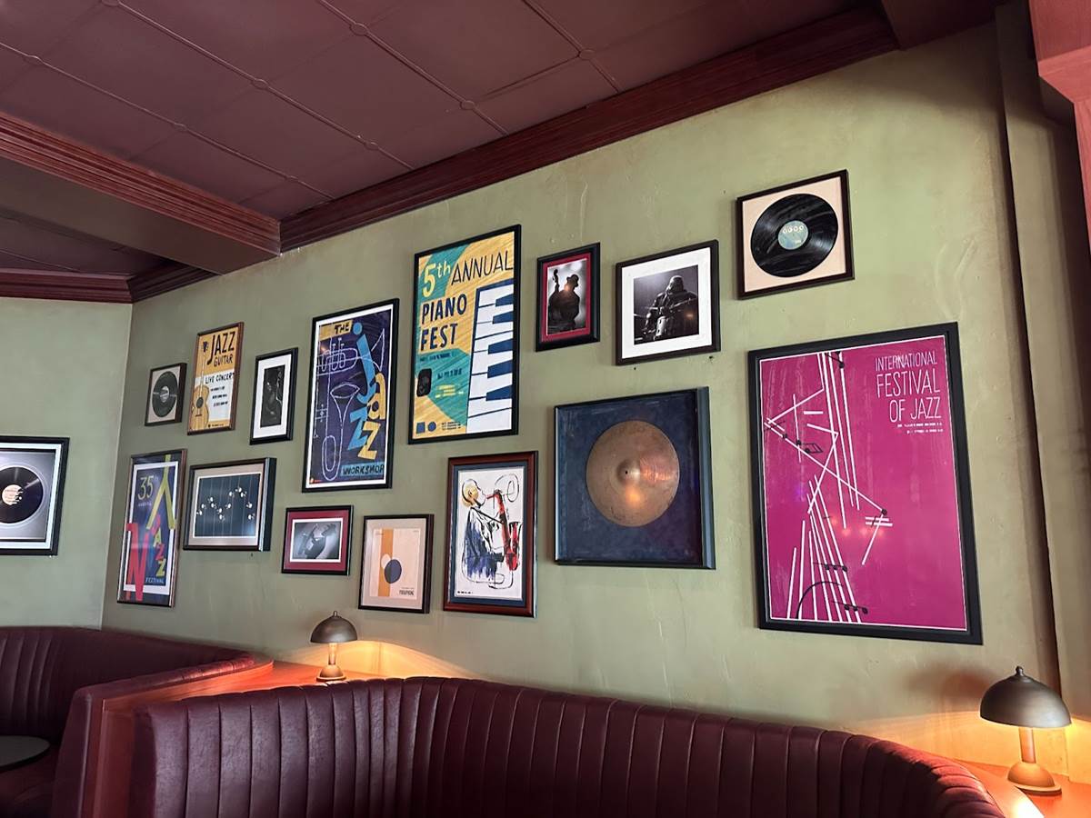 Photos: "Soul Cat Lounge" Aboard the Disney Magic is Full of Details ...