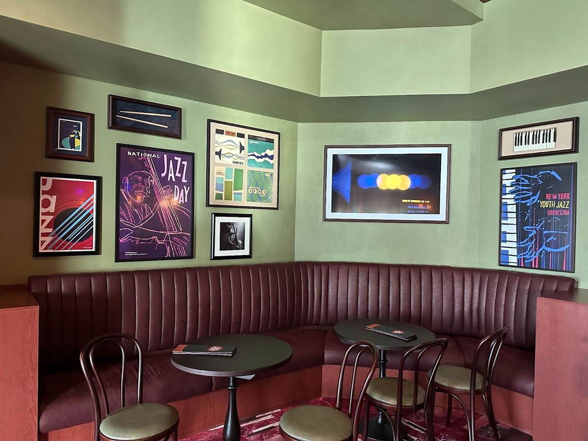 Photos: "Soul Cat Lounge" Aboard the Disney Magic is Full of Details ...