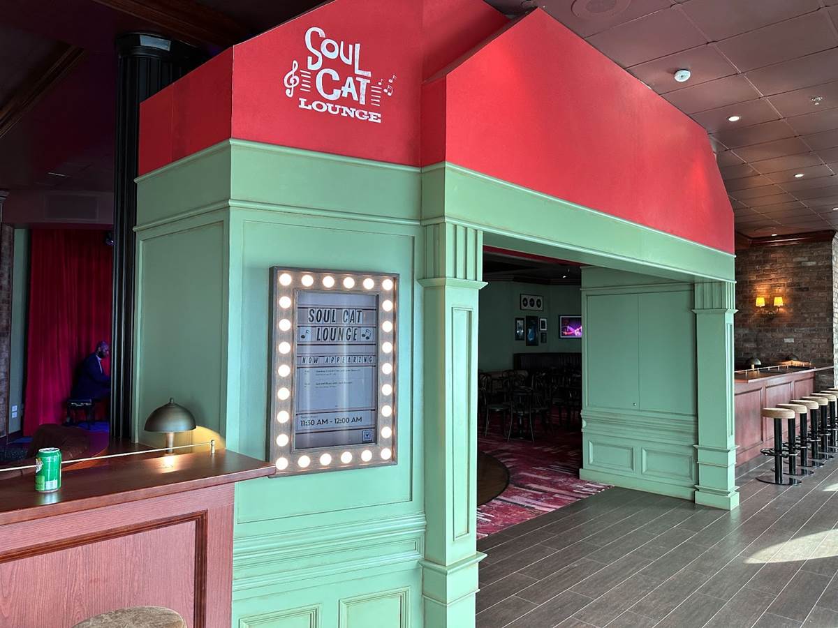Photos: "Soul Cat Lounge" Aboard the Disney Magic is Full of Details ...