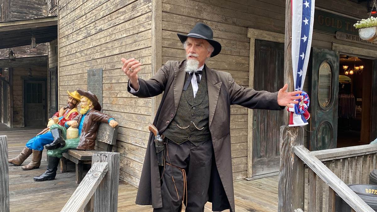 Photos / Video: "Ghost Town Alive!" and Knott's Summer Nights Return for Summer 2023 at Knott's ...