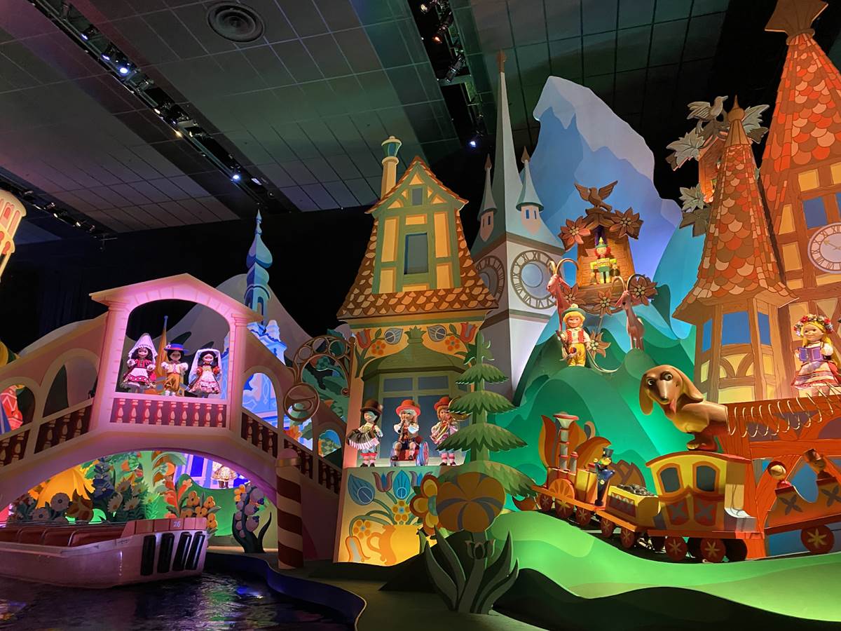 Its A Small World Ride