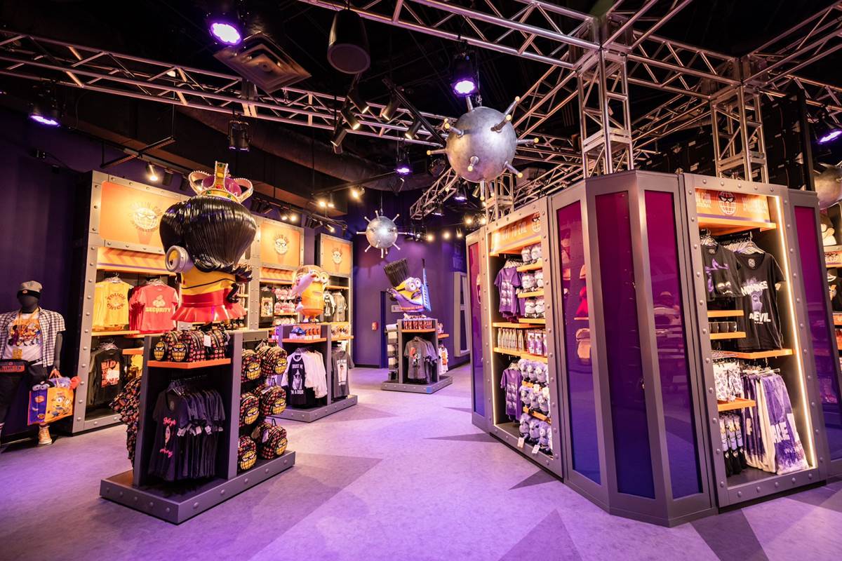 First Look Inside Evil Stuff Gift Shop in Universal Orlando's Minion ...