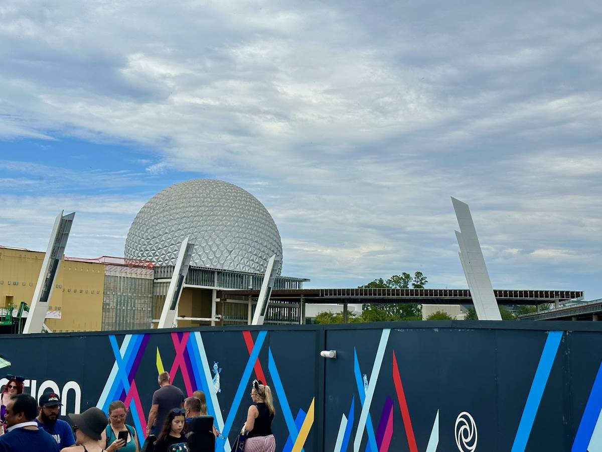 Photos: Communicore Plaza and Communicore Hall Progress - LaughingPlace.com