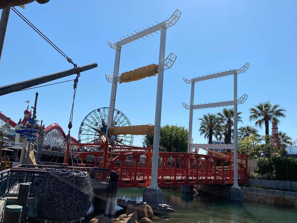Photos: Work Continues on San Fransokyo Square Bridge at Disney ...