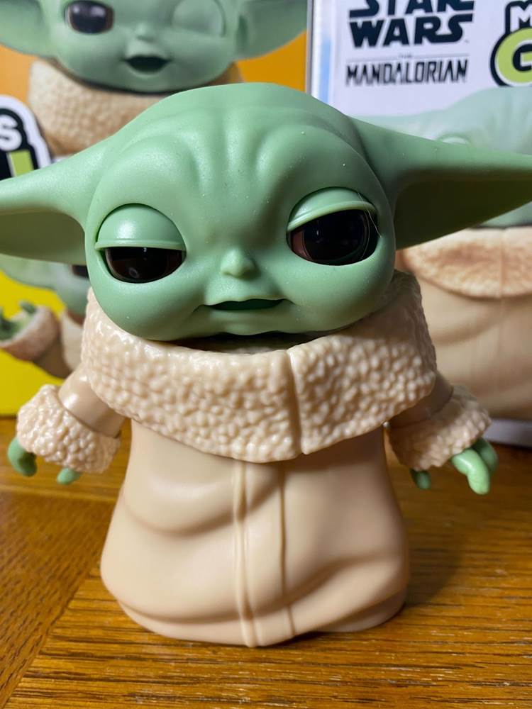 Video Unboxing: Hasbro's Mixin' Moods Grogu Toy from "Star Wars: The ...