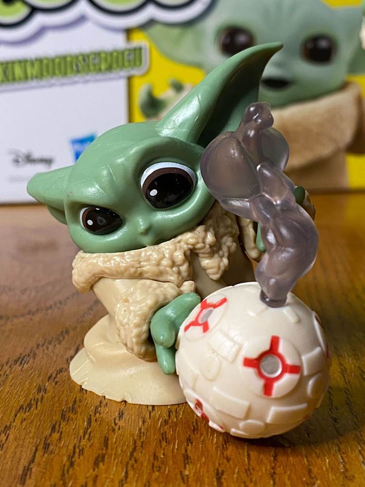 Video Unboxing: Hasbro's Mixin' Moods Grogu Toy from "Star Wars: The ...