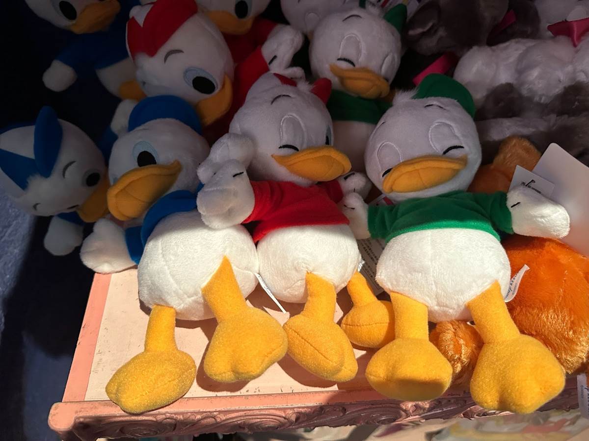 A Look at Some Current Tokyo Disney Resort Merchandise Offerings ...