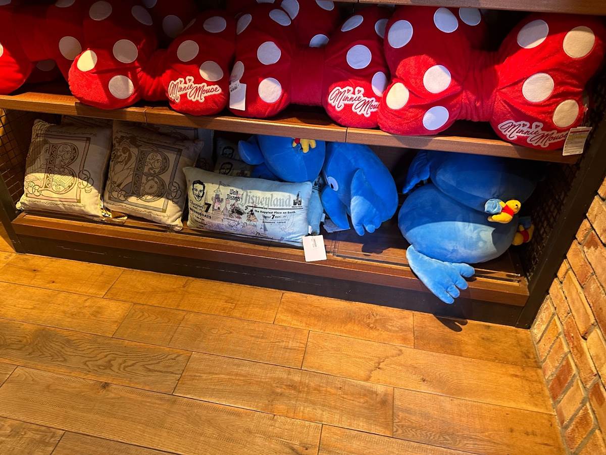 A Look at Some Current Tokyo Disney Resort Merchandise Offerings ...