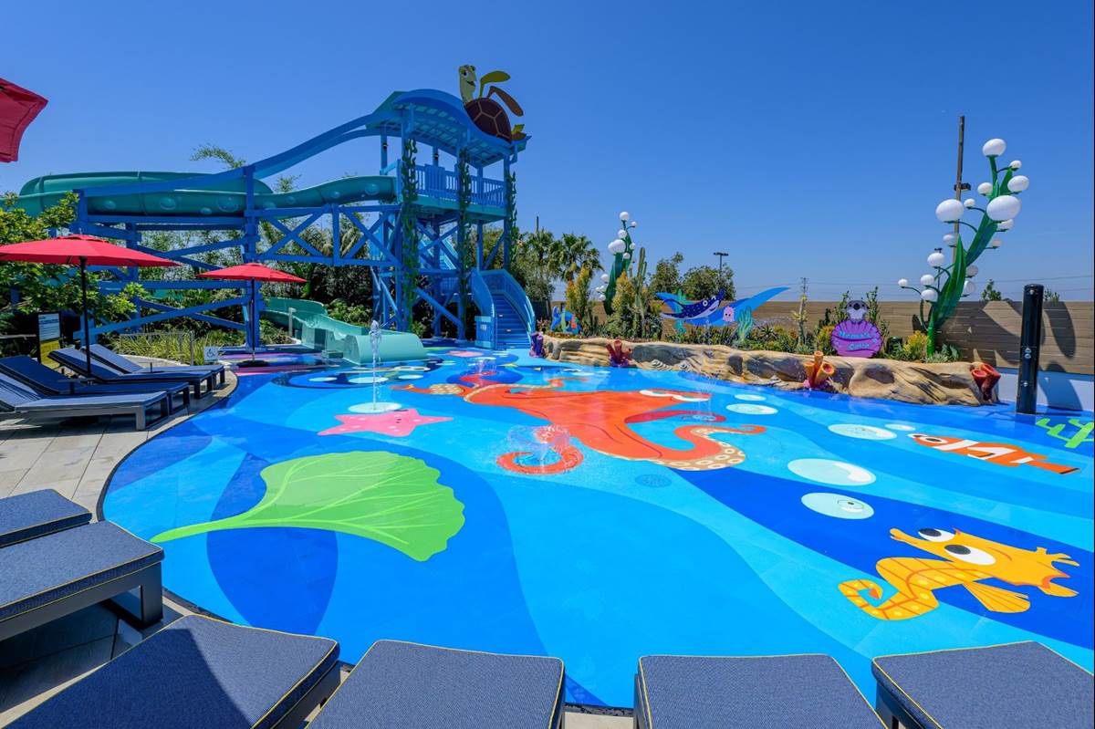 New "Finding Nemo" Themed Pool Area Ready For Guests As Disneyland's ...