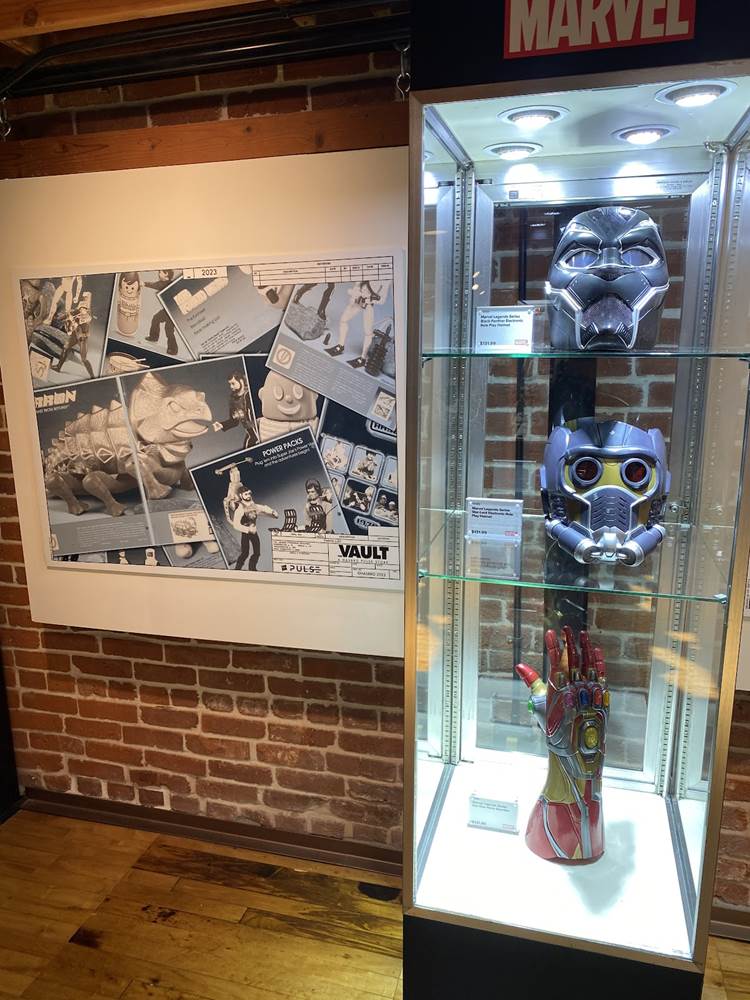 Photos: Checking Out The VAULT: A Hasbro Pulse Store at San Diego Comic ...
