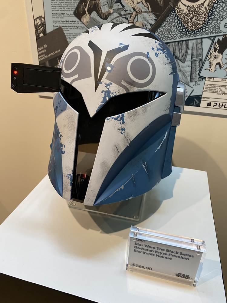 Photos: Checking Out The VAULT: A Hasbro Pulse Store at San Diego Comic ...