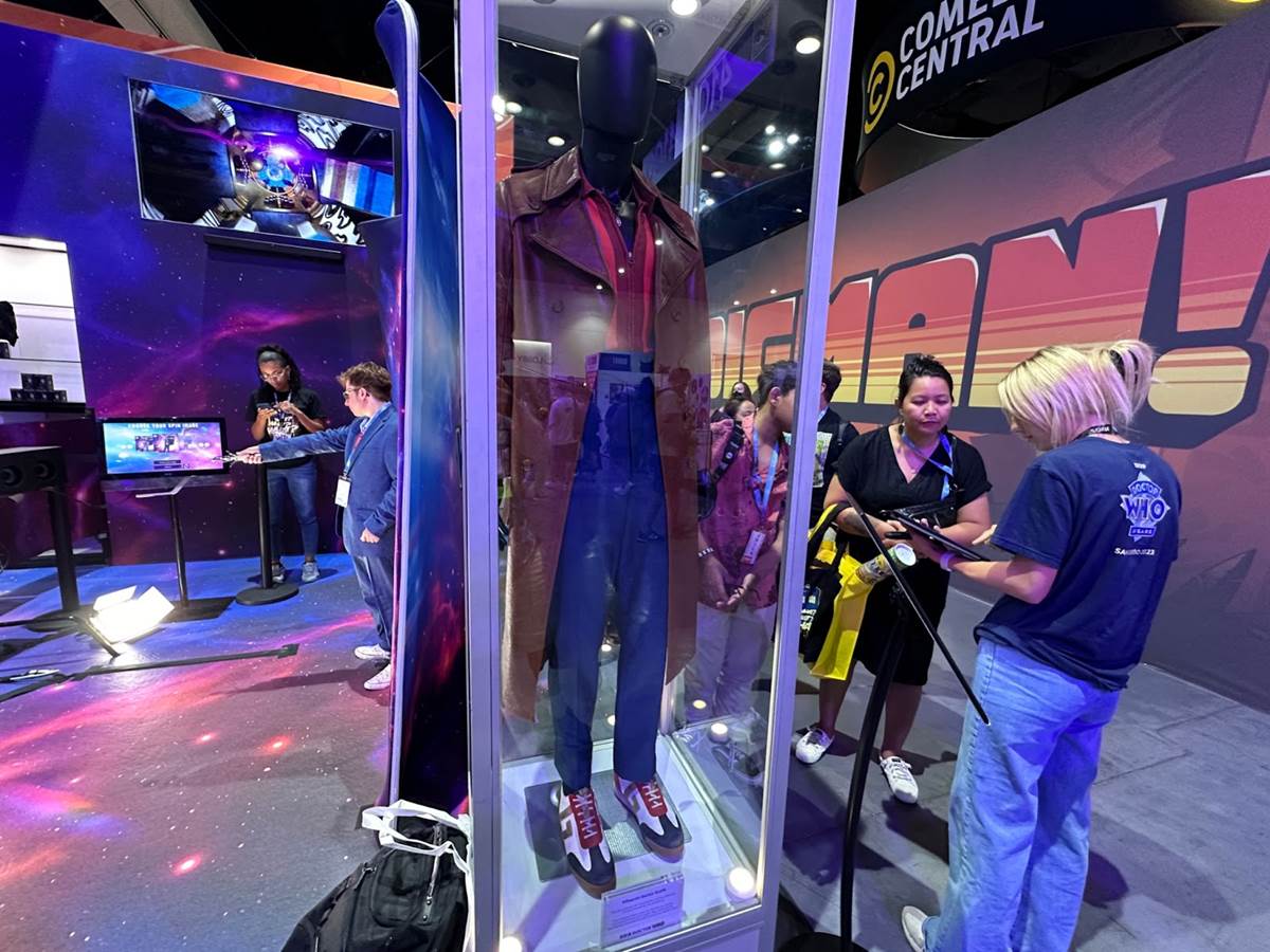 Photos: "Doctor Who" Costumes and New Sonic Screwdriver on Display at ...