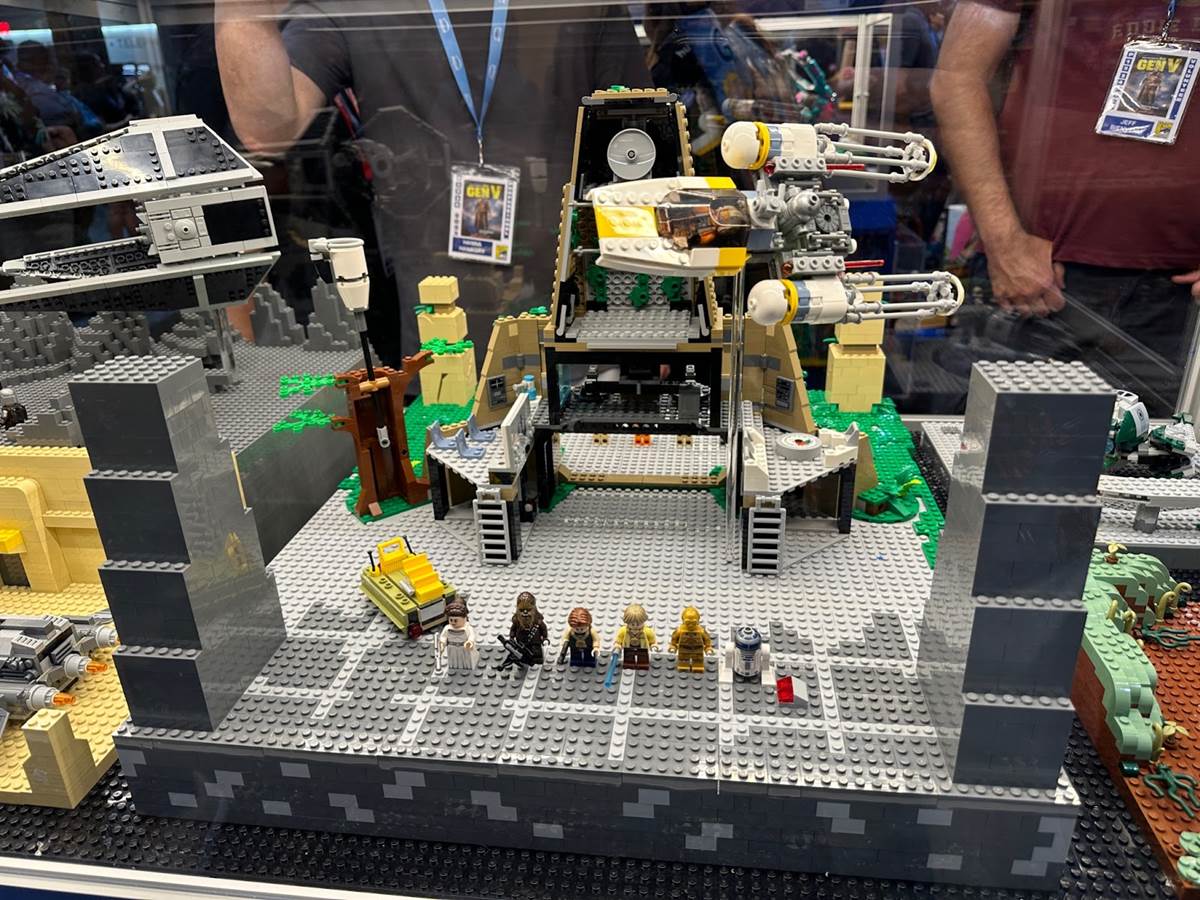 Photos: New LEGO Star Wars Sets Previewed at San Diego Comic-Con 2023 ...