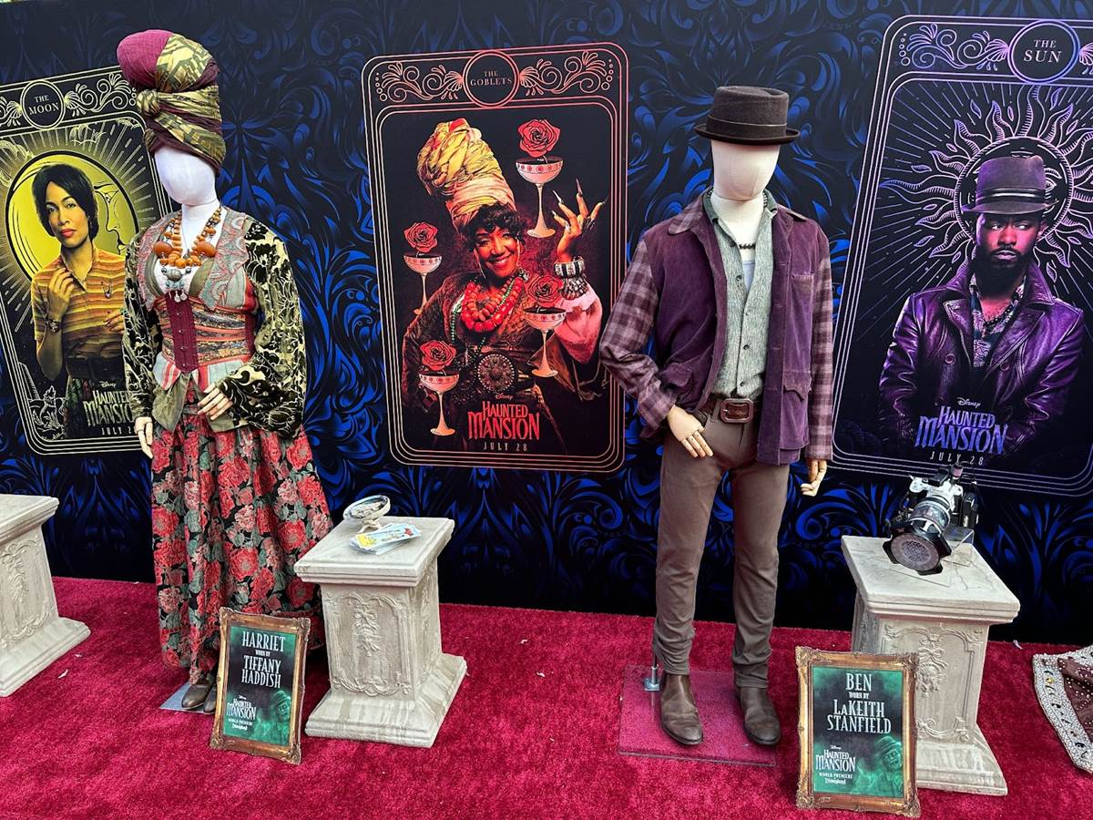 Photos: Props, Costumes and Characters Materialize at "Haunted Mansion ...