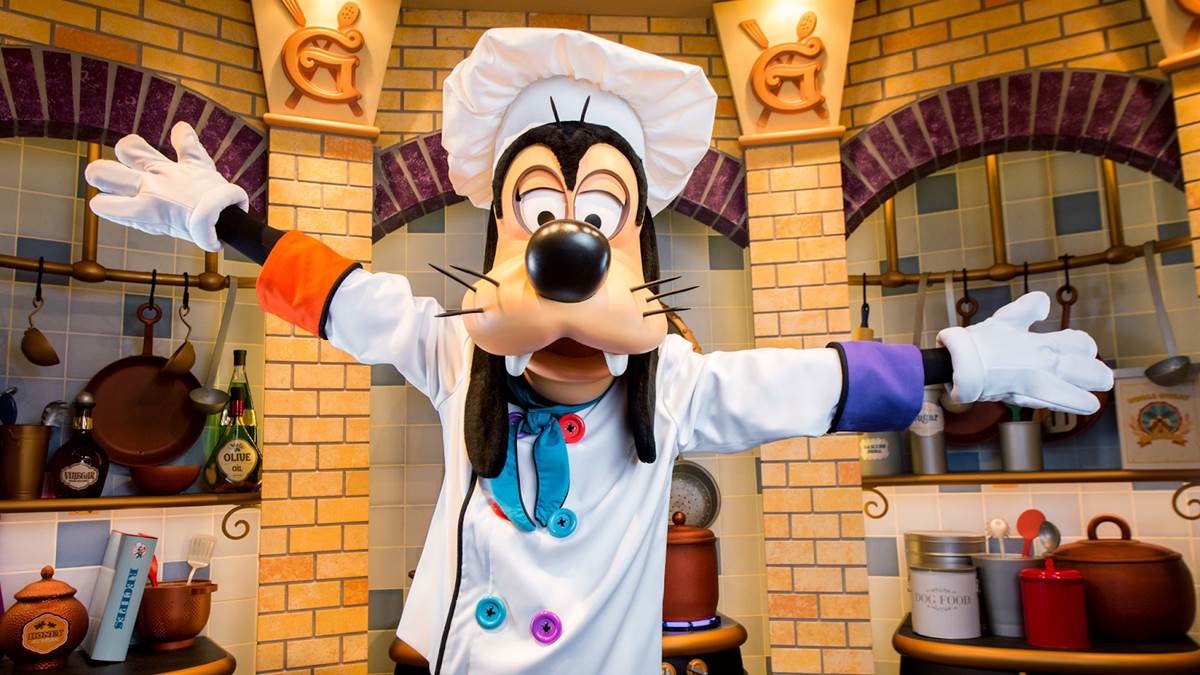 Goofy's Kitchen Hosting Special Halloween Meals Starting September 21st ...