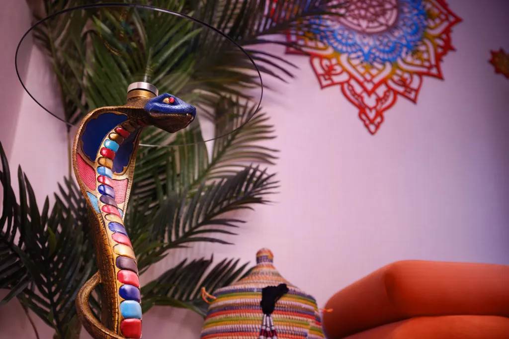 Hilton New York Times Square Offers A Whole New World of Luxury With "Aladdin's Times Square ...